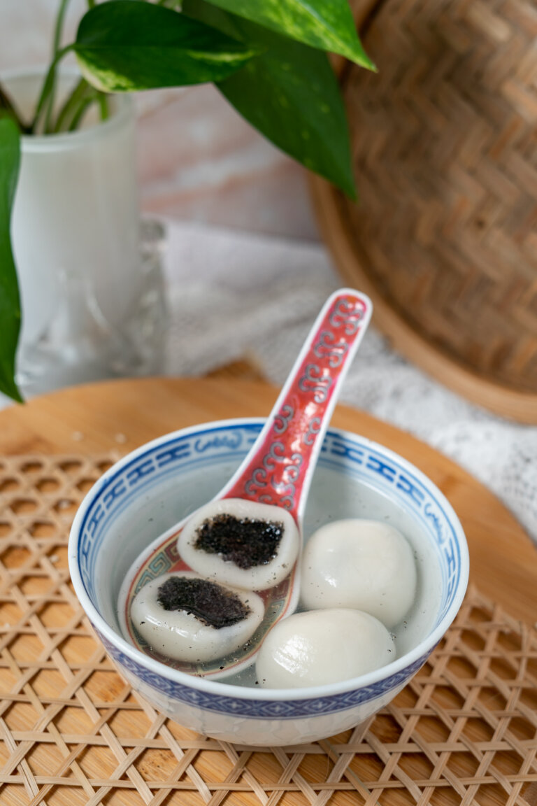 Addictive & Easy Black Sesame Tang Yuan Recipe (Must-Try!)