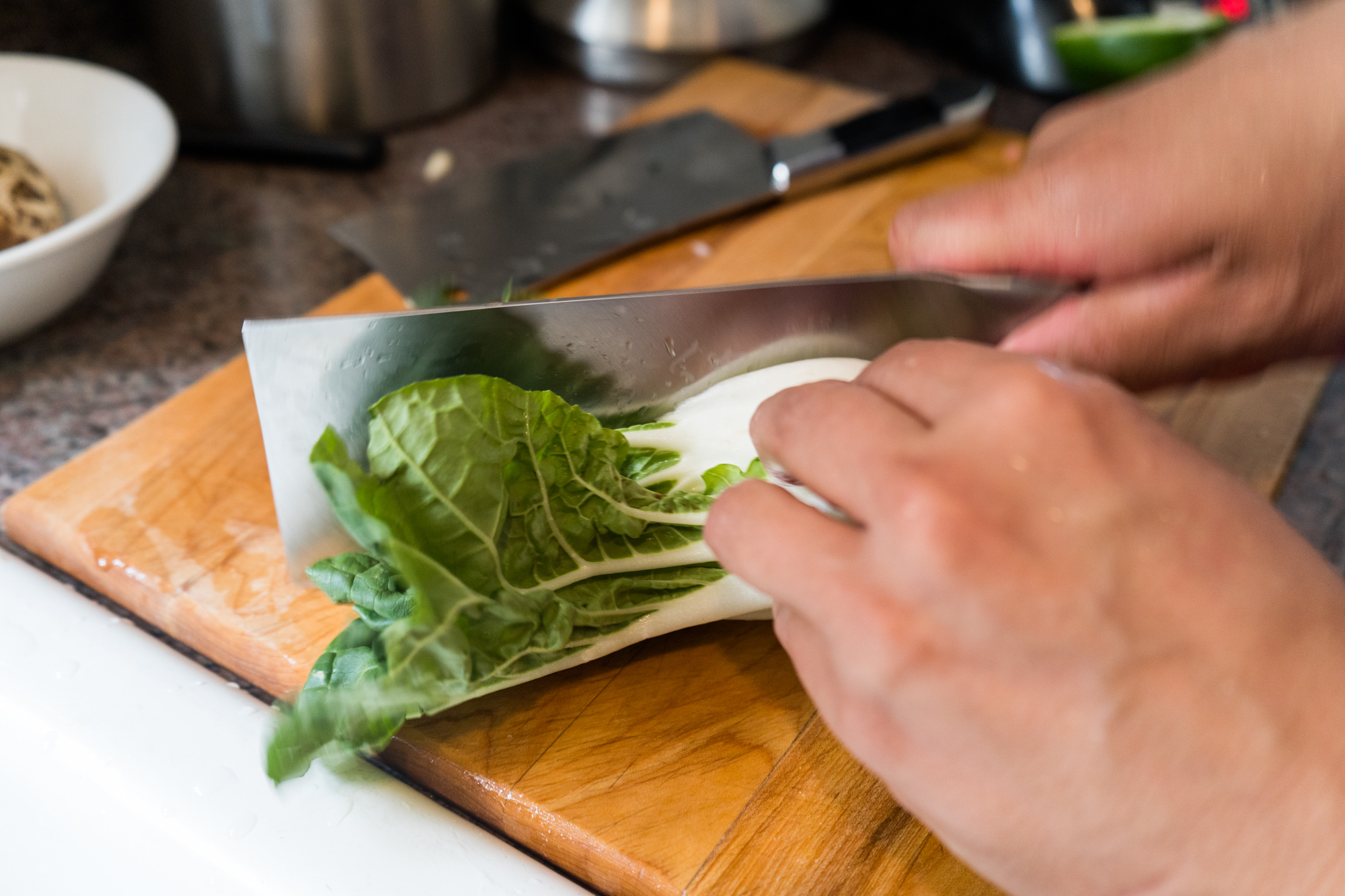 Easy & Delicious Sauteed Garlic Bok Choy (Pak Choi)