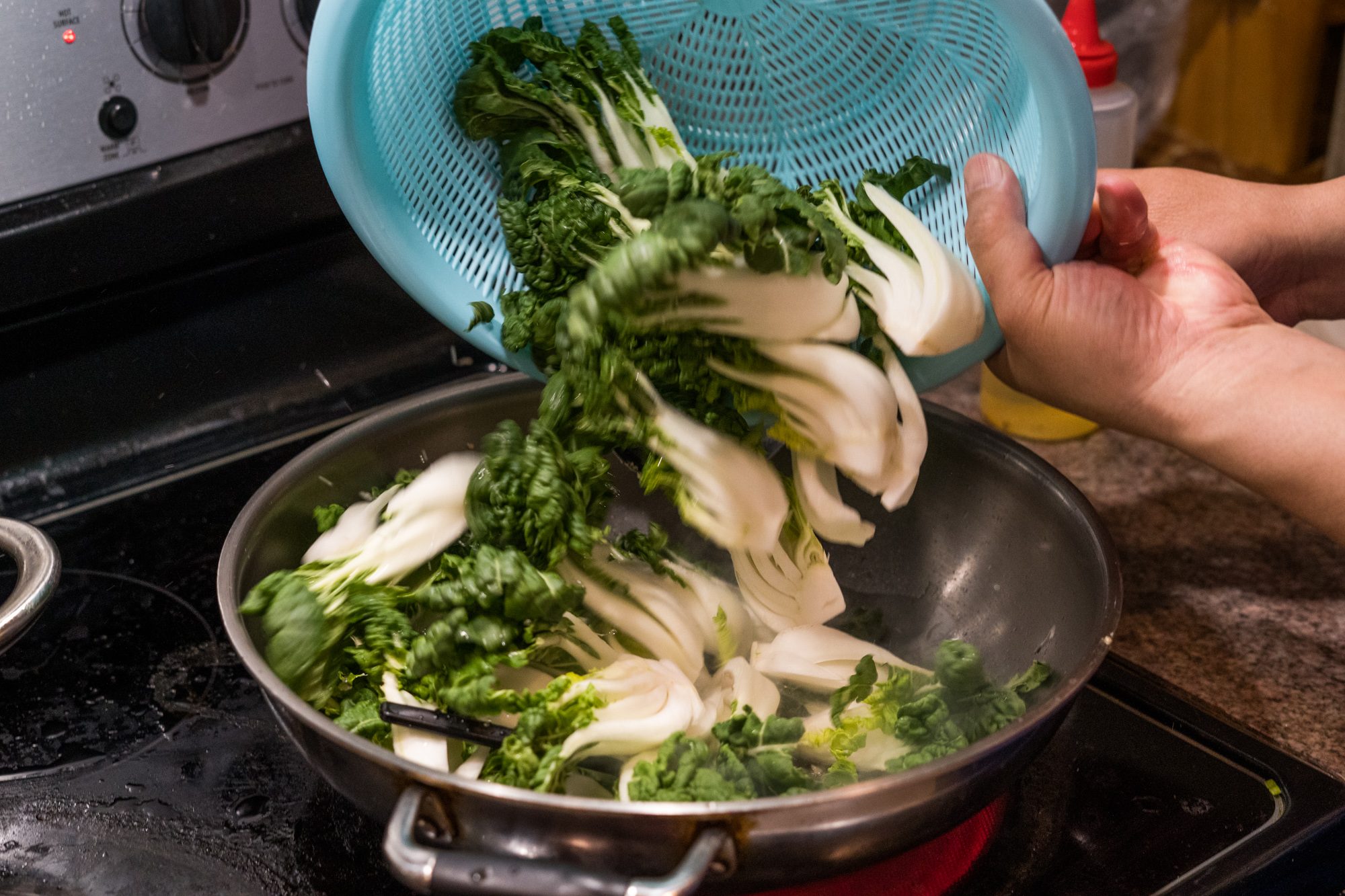 Easy & Delicious Sauteed Garlic Bok Choy (Pak Choi)
