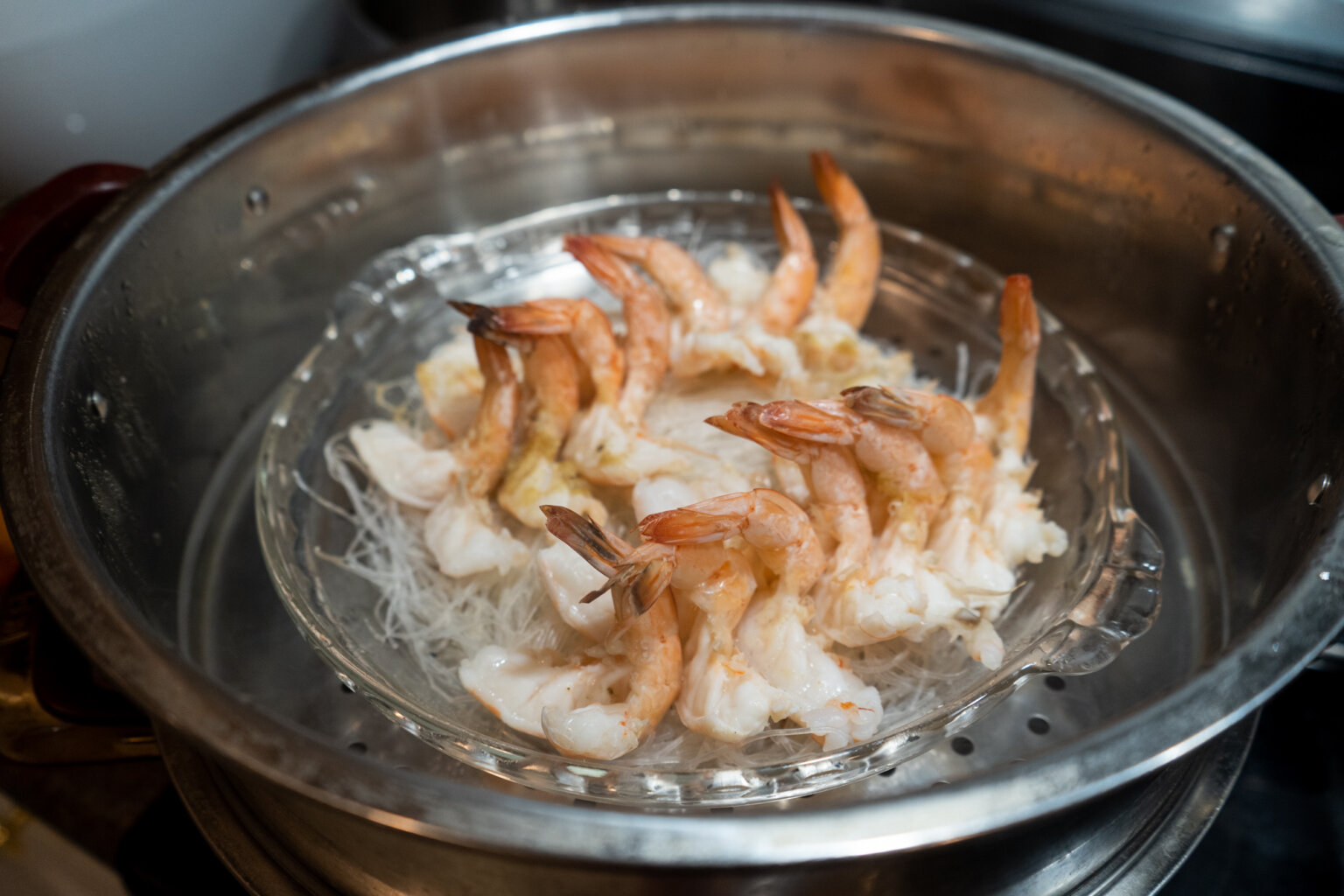 Delicious Steamed Garlic Prawns with Vermicelli Recipe (Must-Try!)